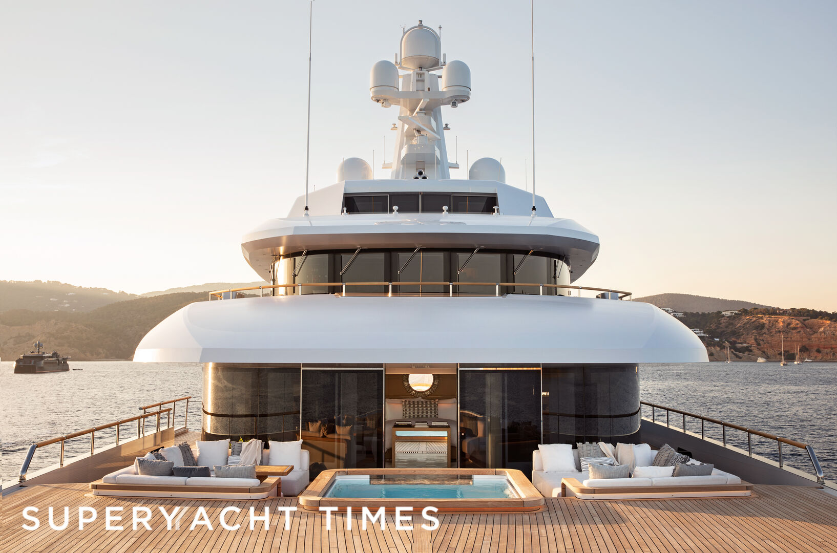 Feadship's 87m superyacht Lonian unveiled