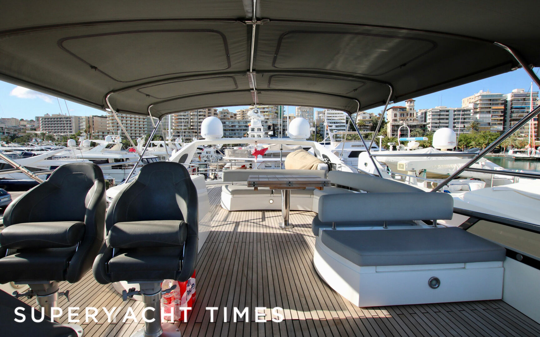 24m Sunseeker yacht Moonraker for sale
