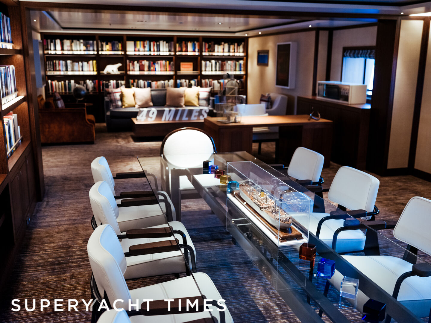 Planet Nine yacht dining