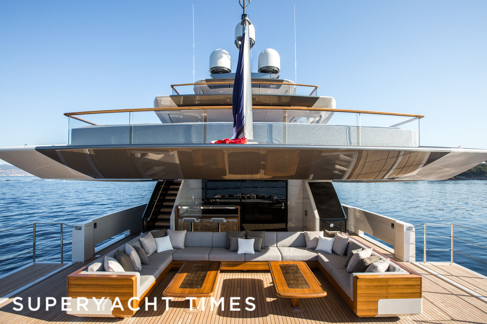 Onboard the award-winning 50m Tankoa superyacht Vertige