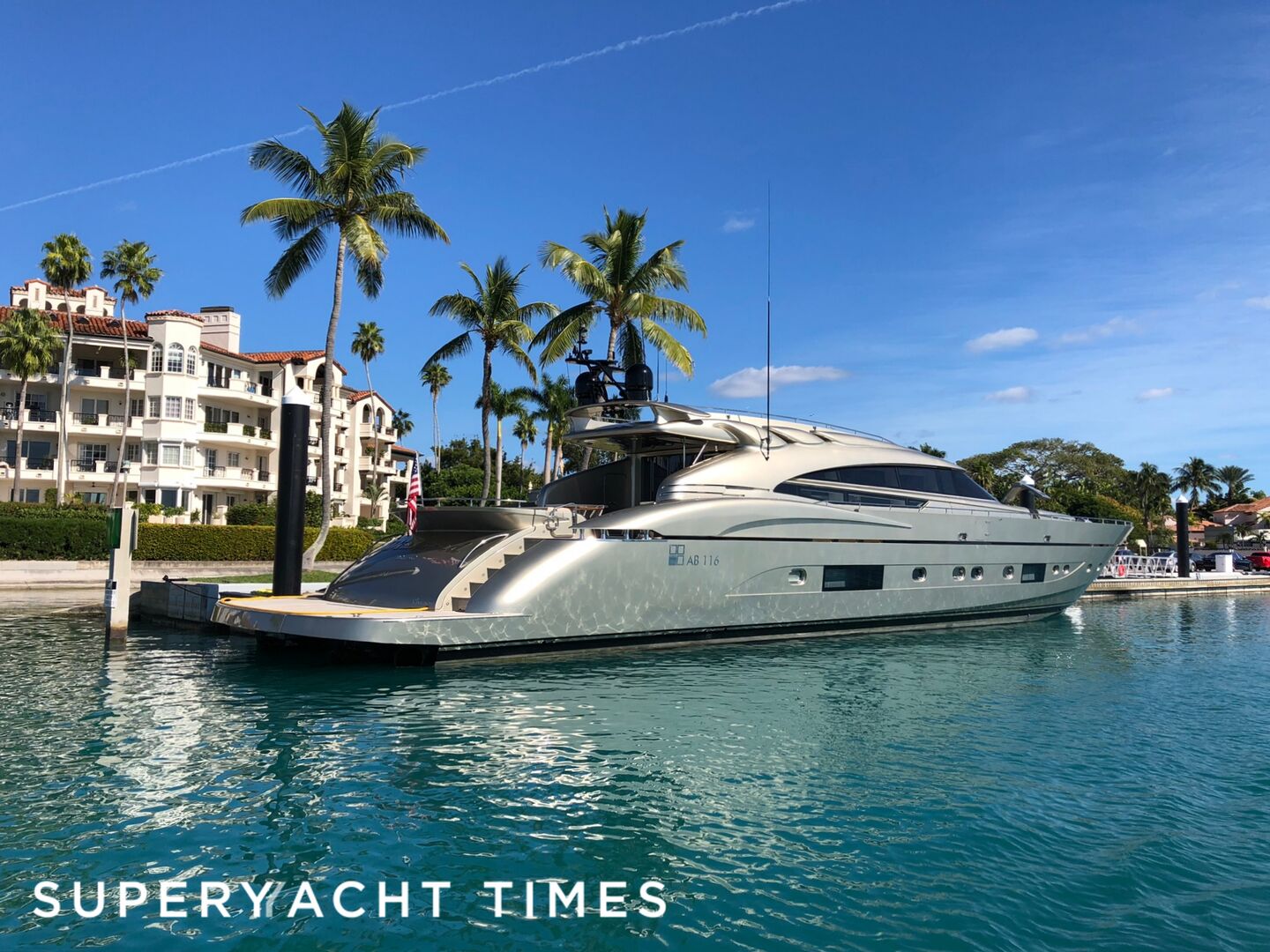 36m AB motor yacht Diamond docked in Miami