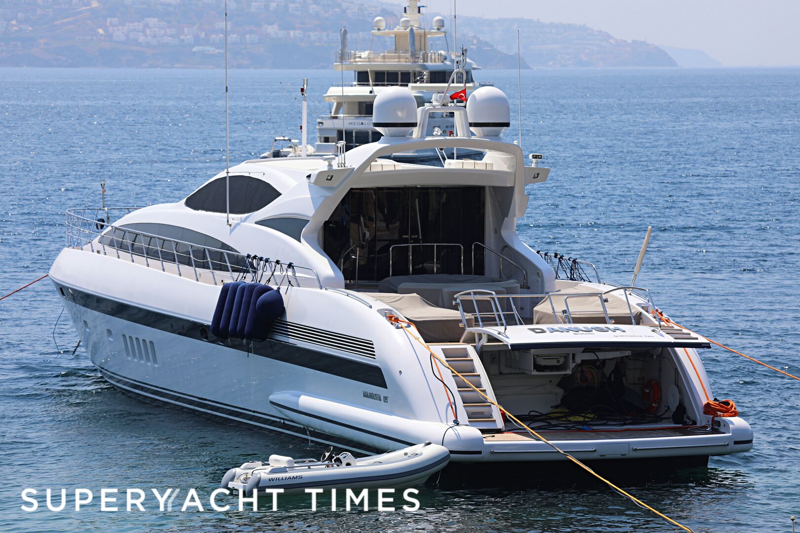 Sold: 32m Overmarine Mangusta motor yacht Danush