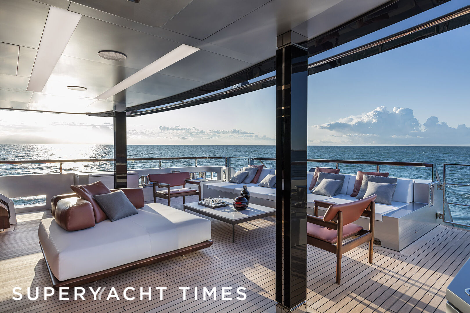 50m Riva superaycht Race for sale