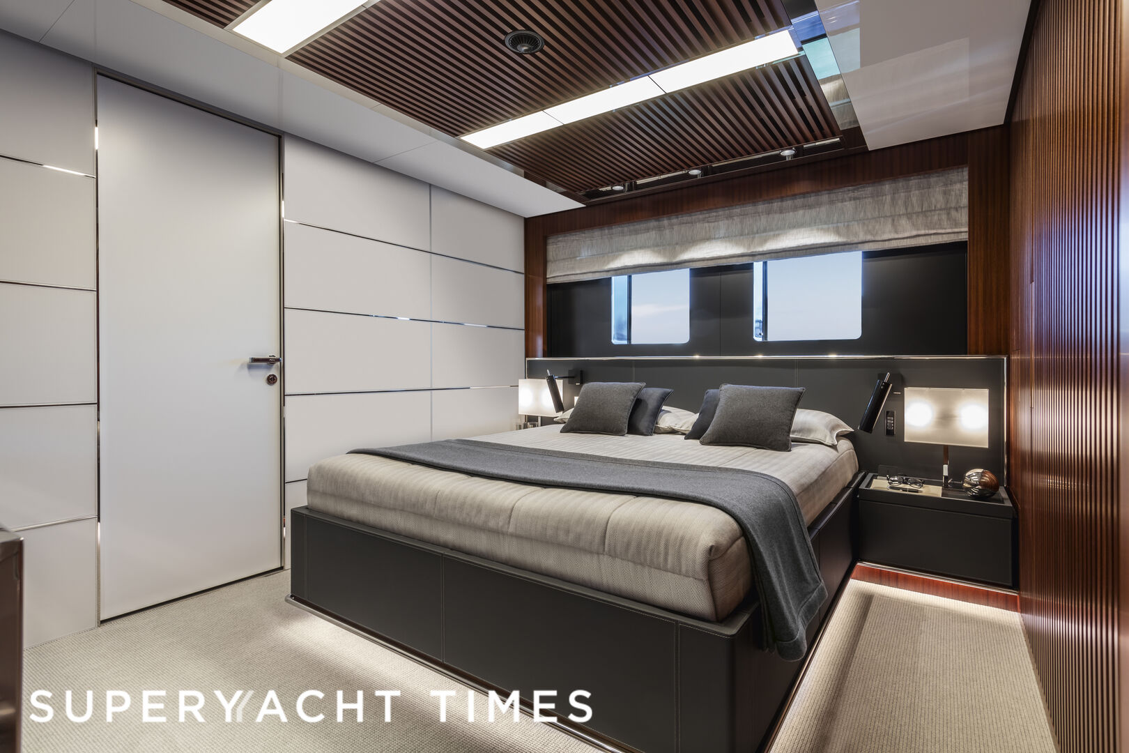 50m Riva superaycht Race for sale