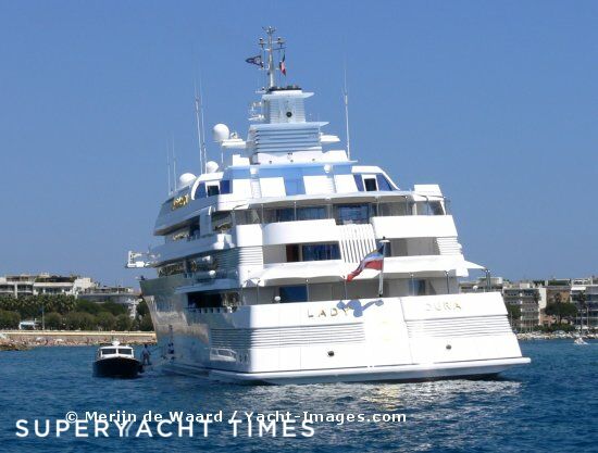 The grounding of Lady Moura during the Cannes Film Festival