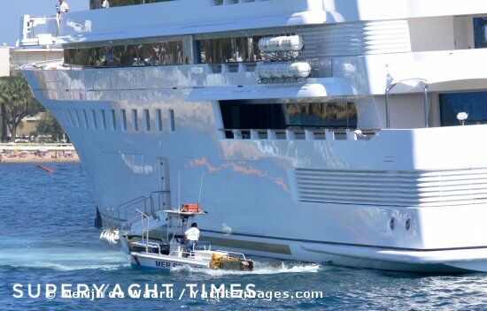 The grounding of Lady Moura during the Cannes Film Festival