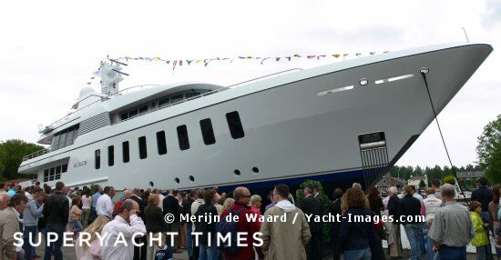 Exclusive: Feadship Van Lent launches Space, the first F45 Vantage