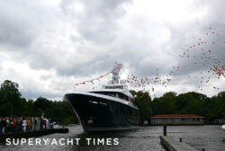 Feadship Royal Van Lent launches the third F45 Vantage; TV