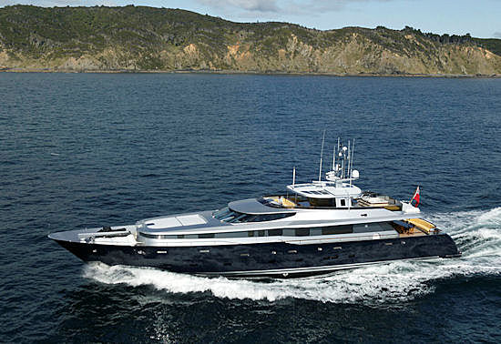 Major price reduction for superyacht Ad Lib
