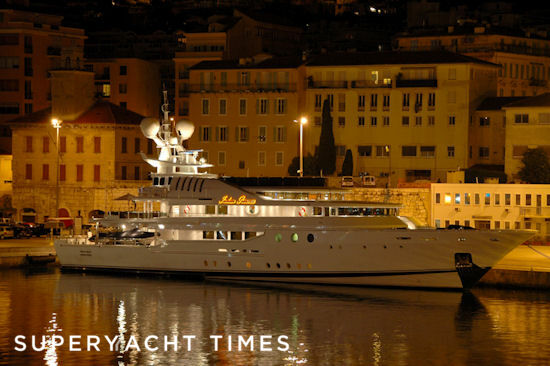 Southern Cross III at nighttime