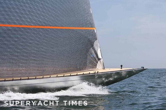 Superyacht Firefly the first in new F-Class series launched