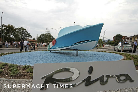 Riva celebrates anniversary with new Riva roundabout