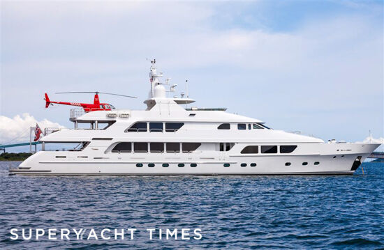 Visit at Yachts Miami Beach: the 49m Match Point