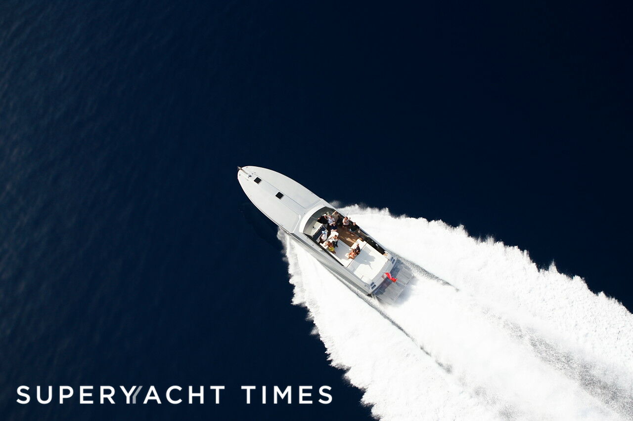Special SuperYacht Chase Boat: Magnum Marine 50