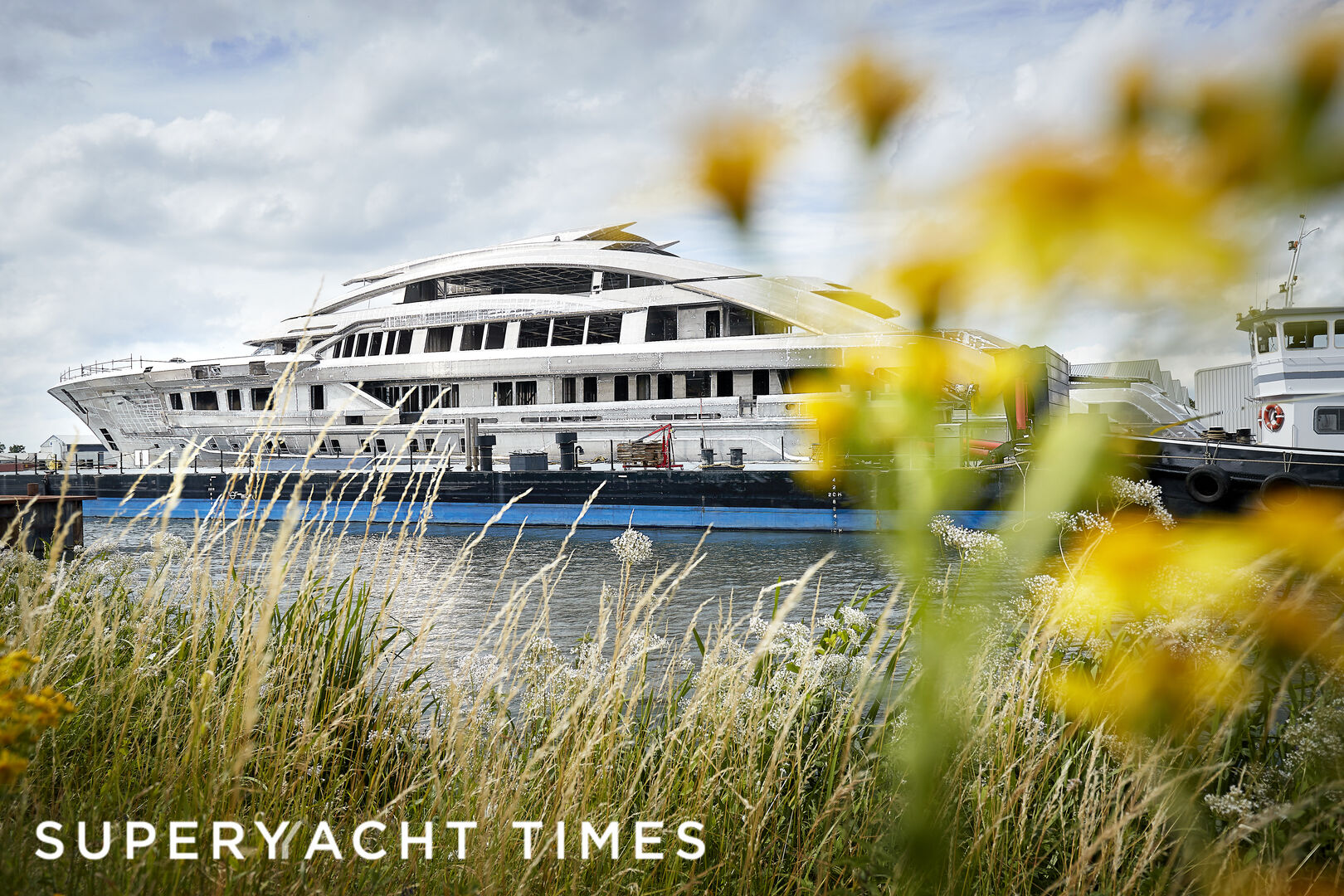 Cosmos: Behind the scenes of Heesen's biggest superyacht construction