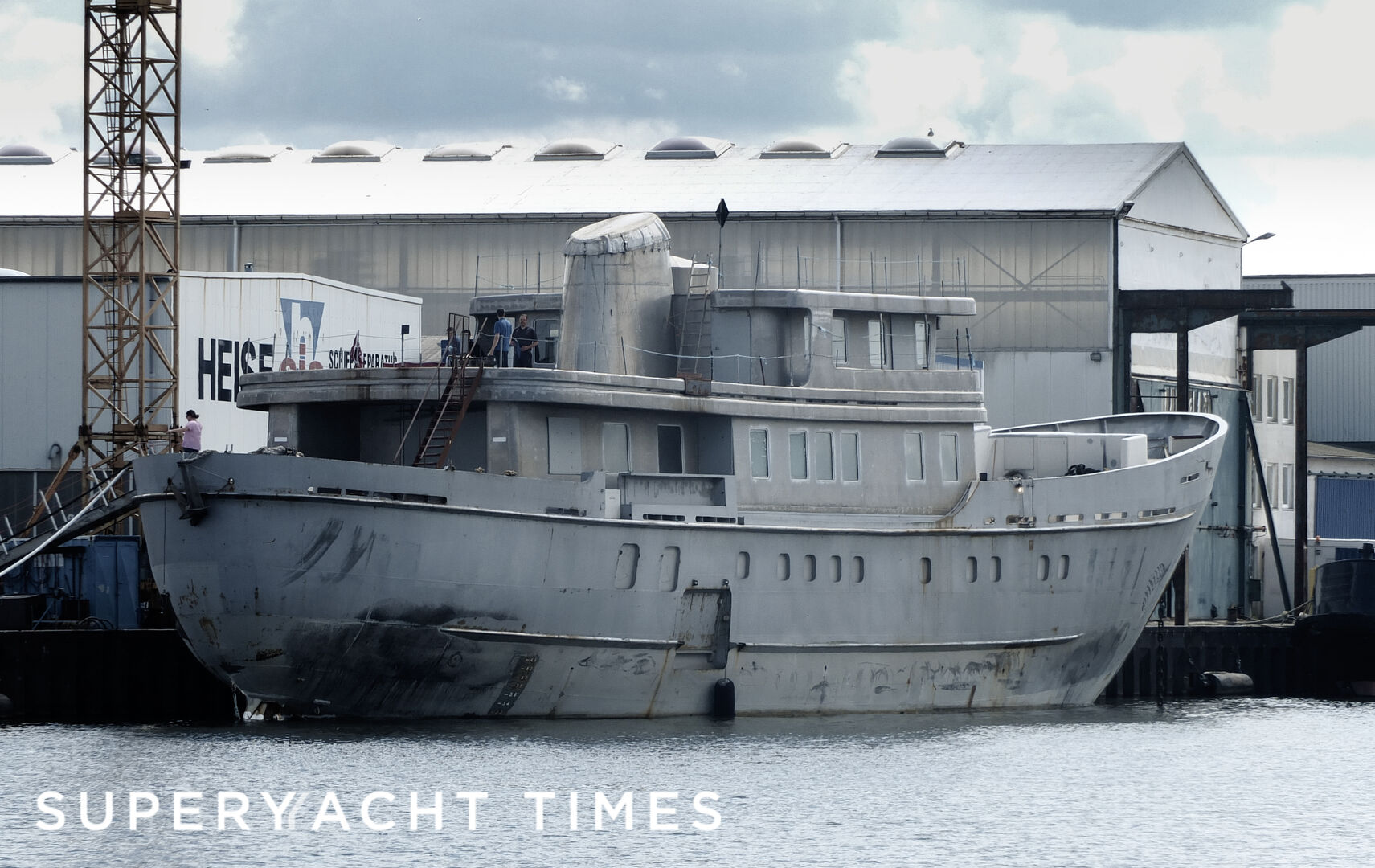 46m project Vega arrives in Bremerhaven for completion