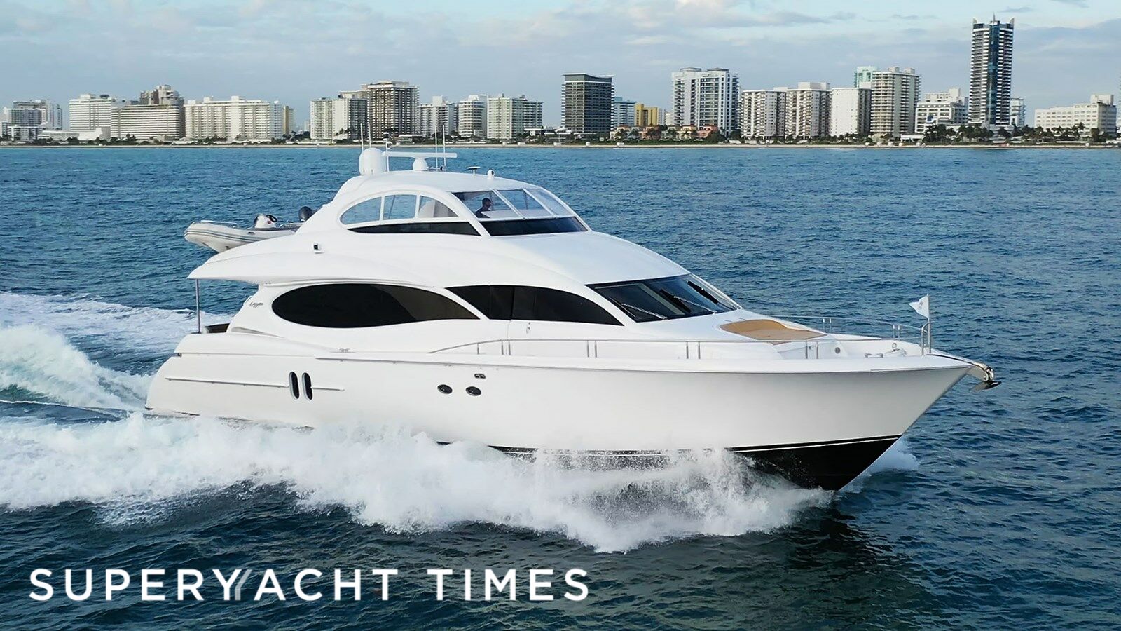 24m Lazzara 80 Mojo sold in Florida