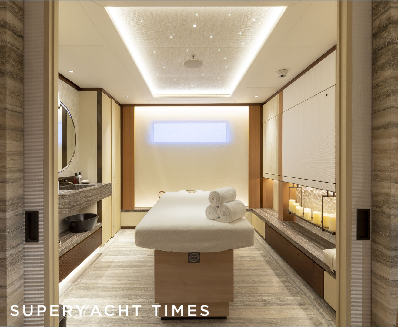 73m Feadship yacht Hasna sold and renamed Lunasea