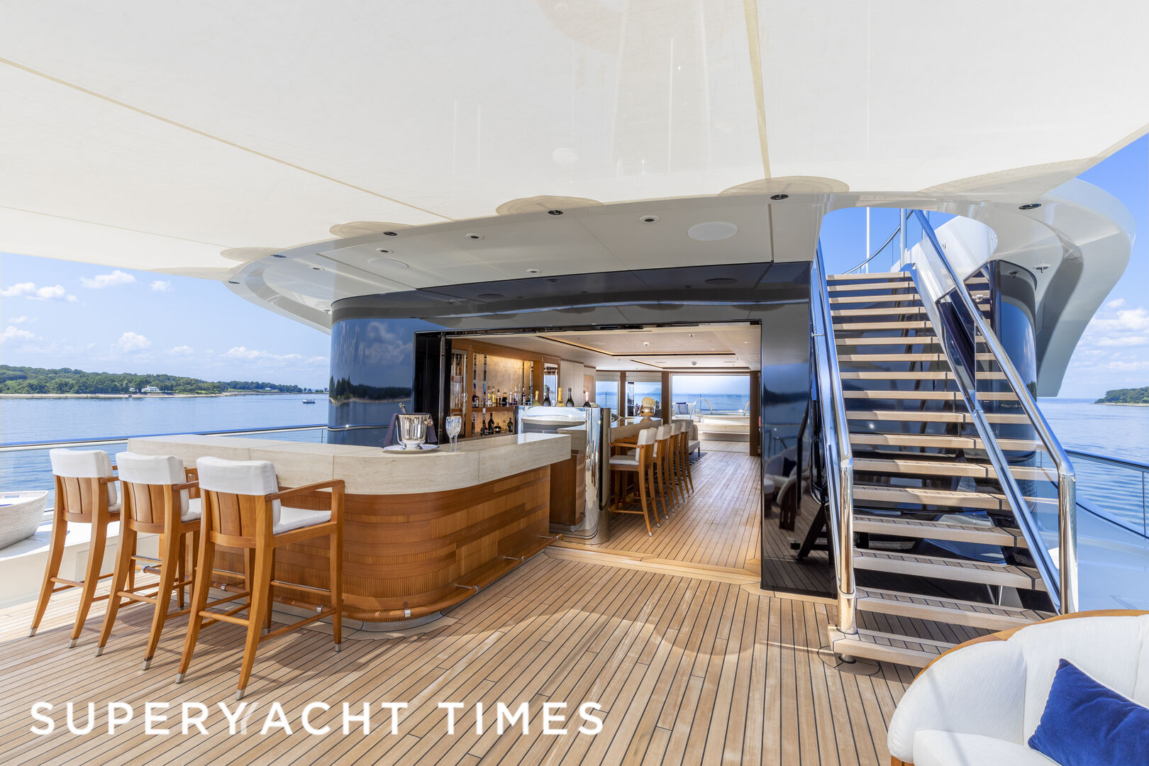 73m Feadship yacht Hasna sold and renamed Lunasea