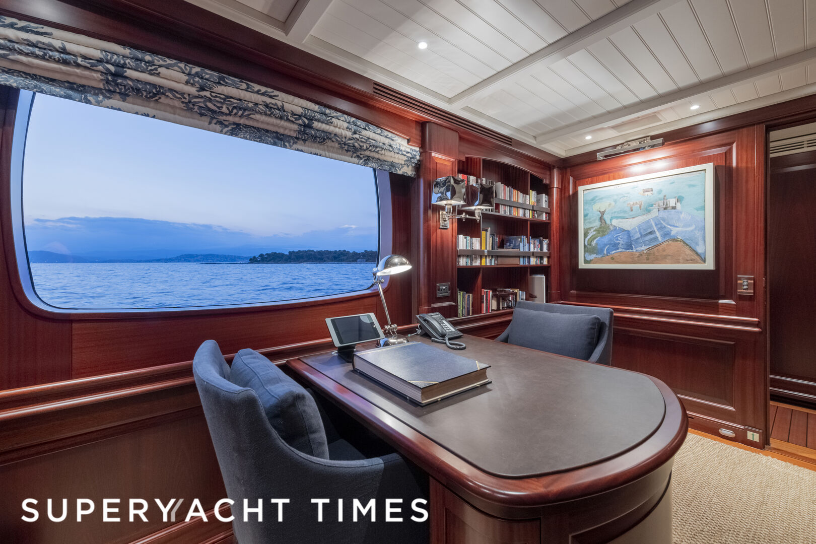 Hakvoort’s 45m motor yacht Awatea on the market