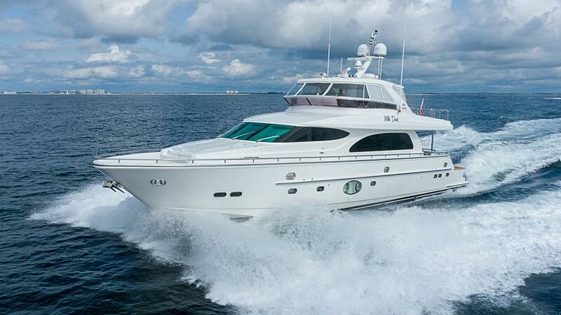 24m Horizon E78 motor yacht Wild Duck sold