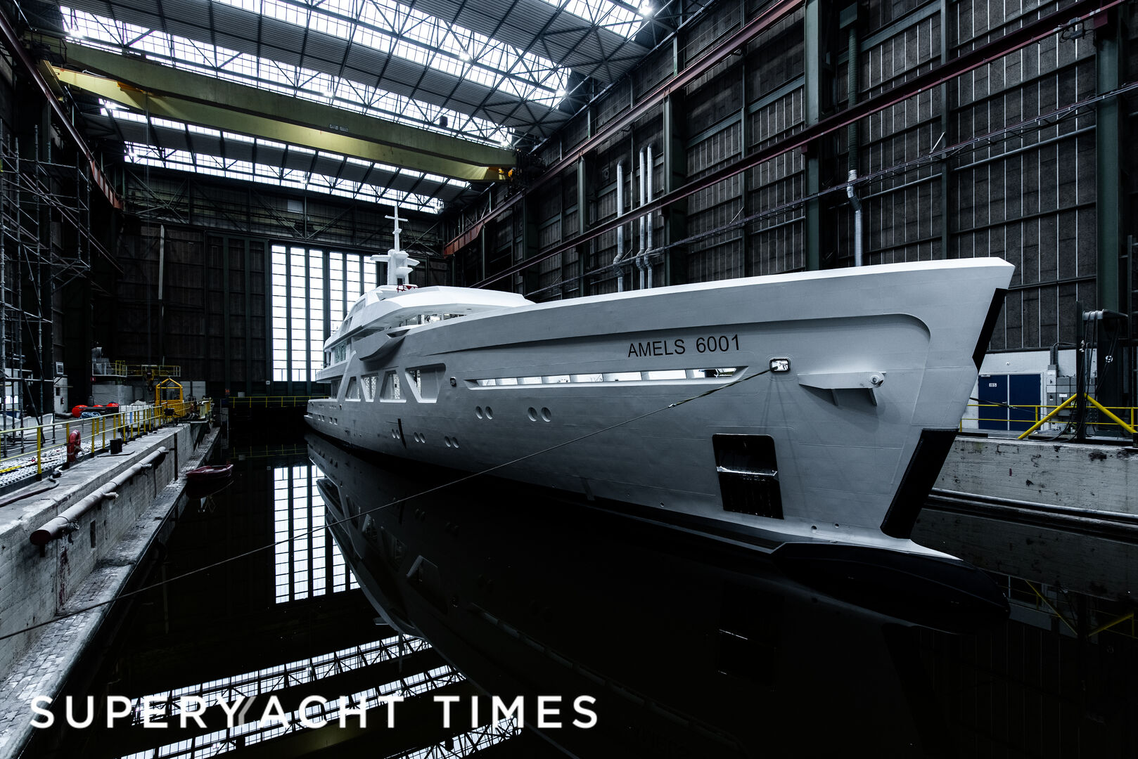 New details of first custom Amels 60 superyacht