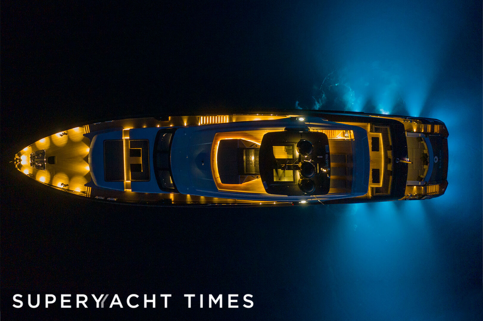 How to get the best underwater lighting for your yacht