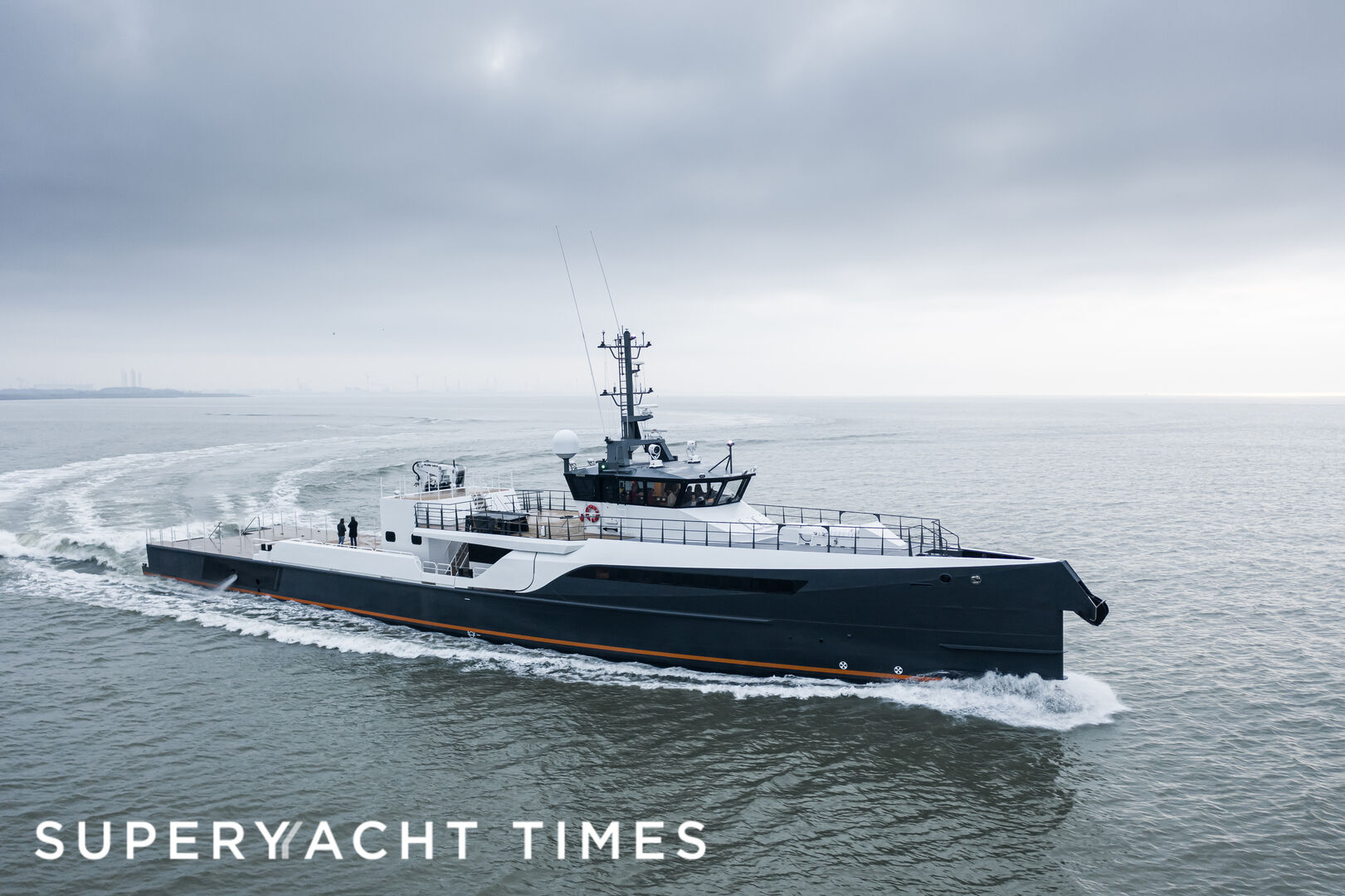 55m Gene Chaser support yacht joins Amels Gene Machine mothership