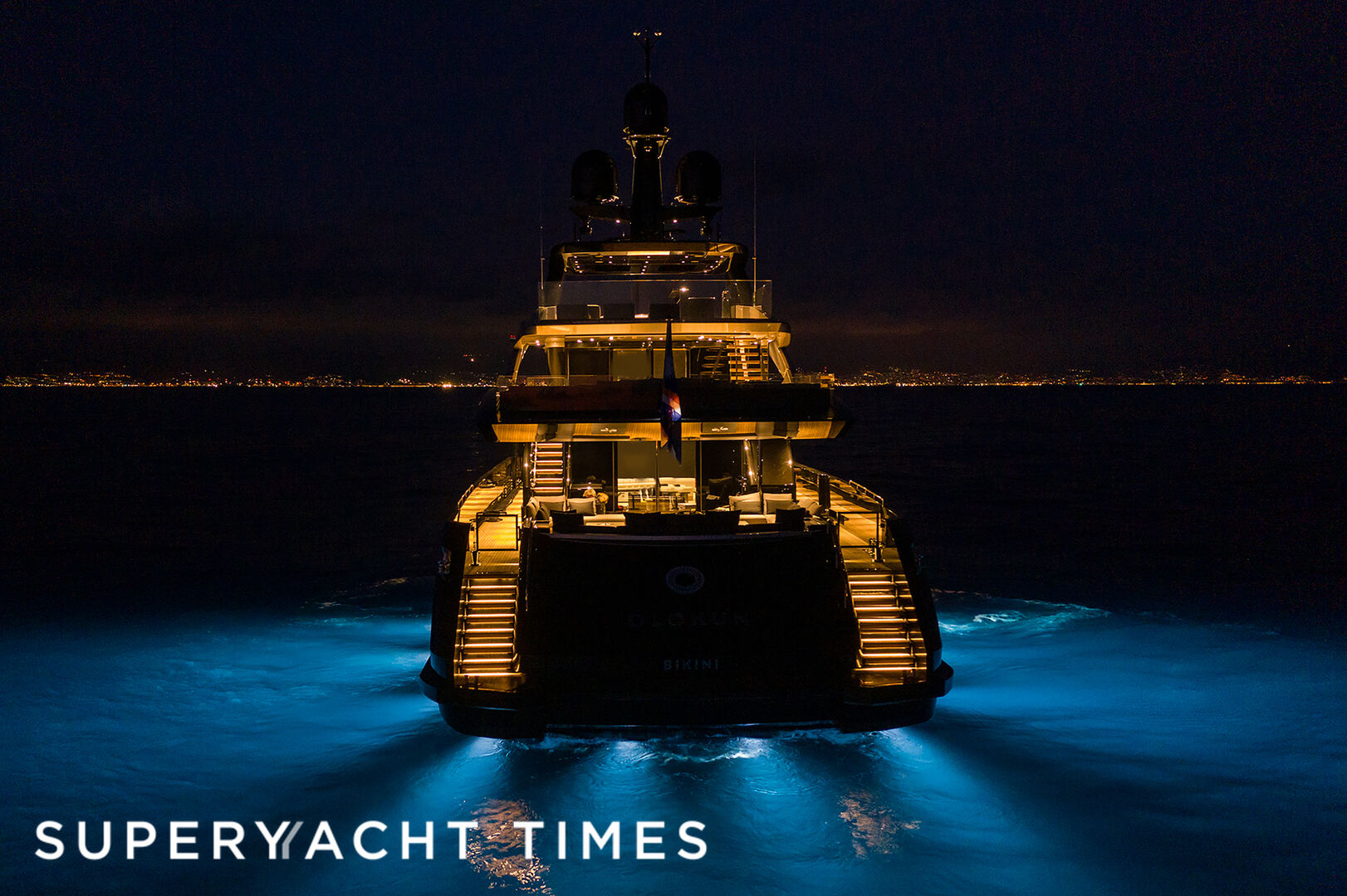 How to get the best underwater lighting for your yacht