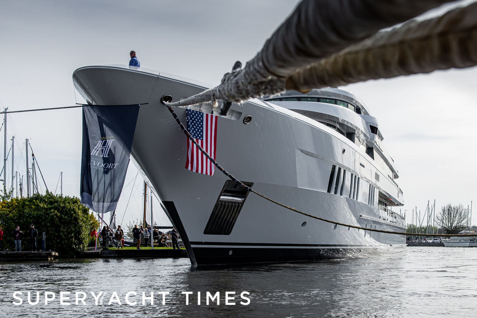 Closer look at Hakvoort’s 61m explorer Project YN251