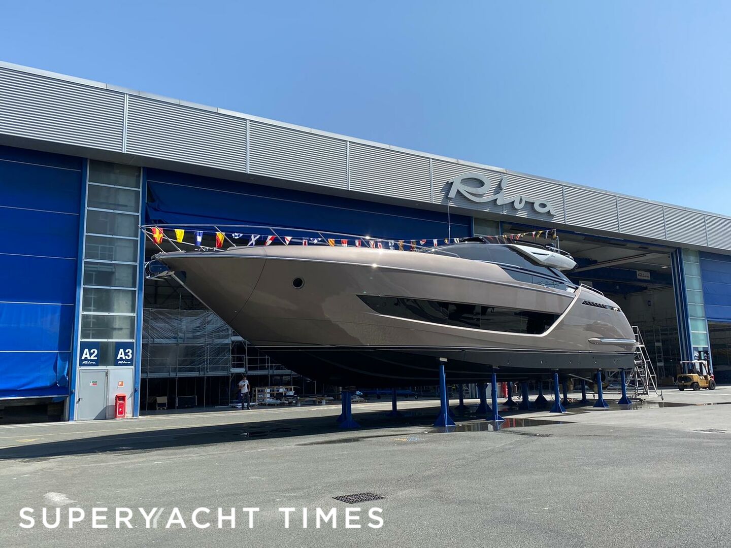 Riva launch sixth Riva 88 Folgore motor yacht