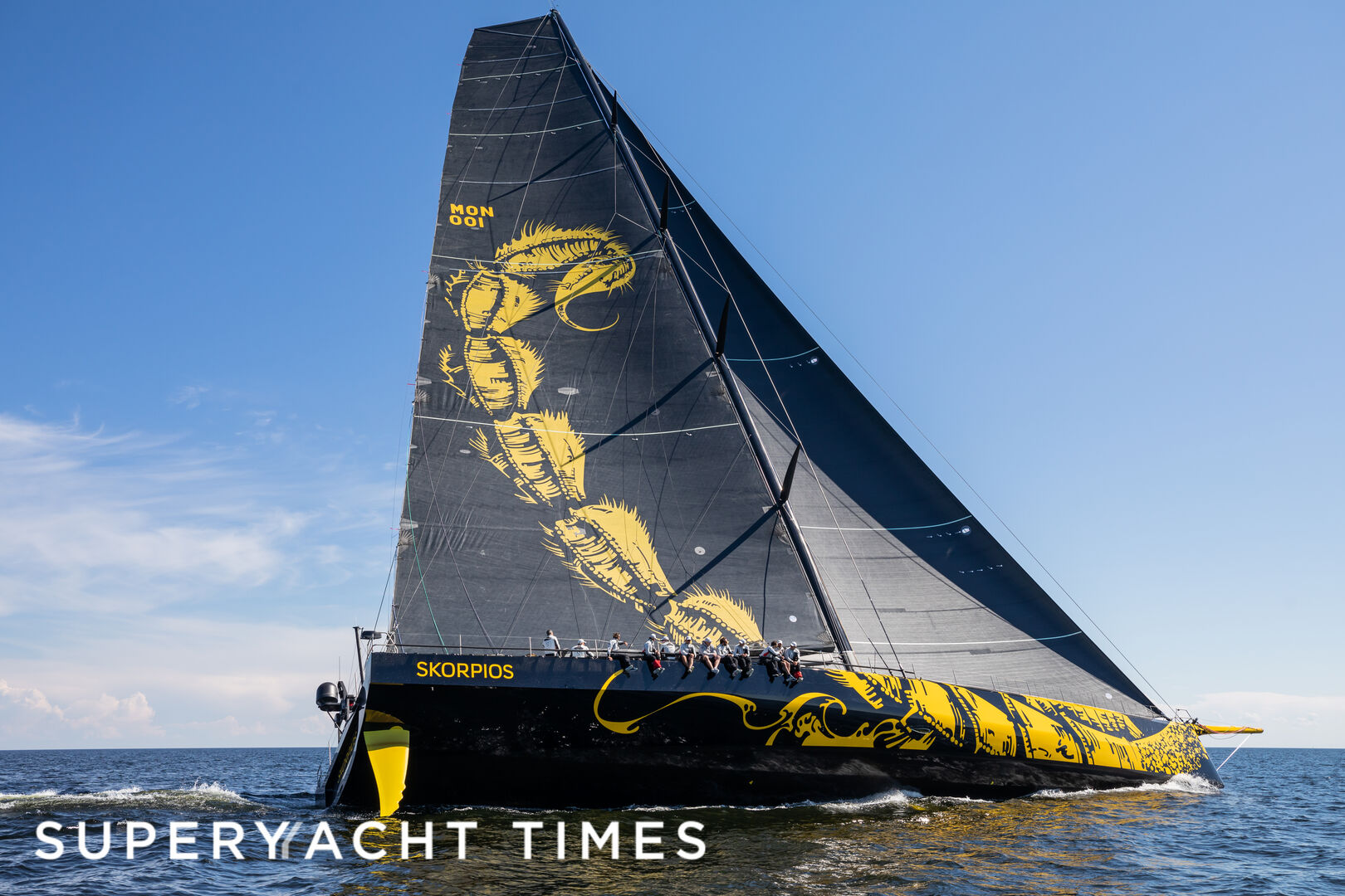 43m ClubSwan 125 Skorpios touches the water