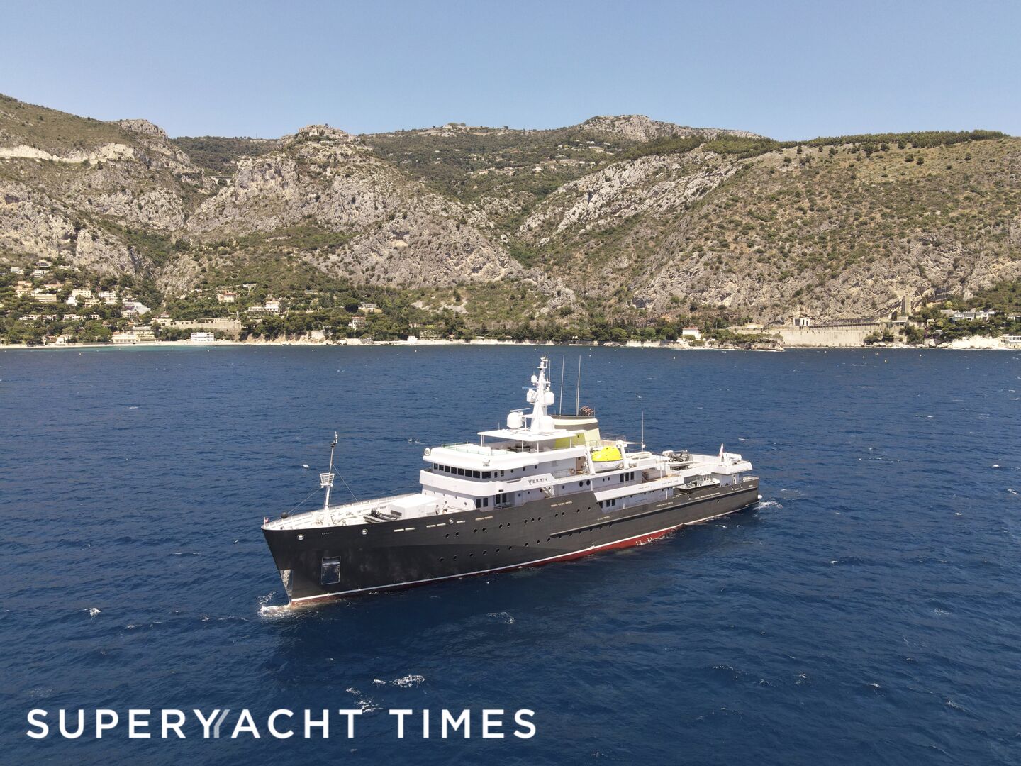 Explorer yacht Yersin in Beaulieu-sur-Mer