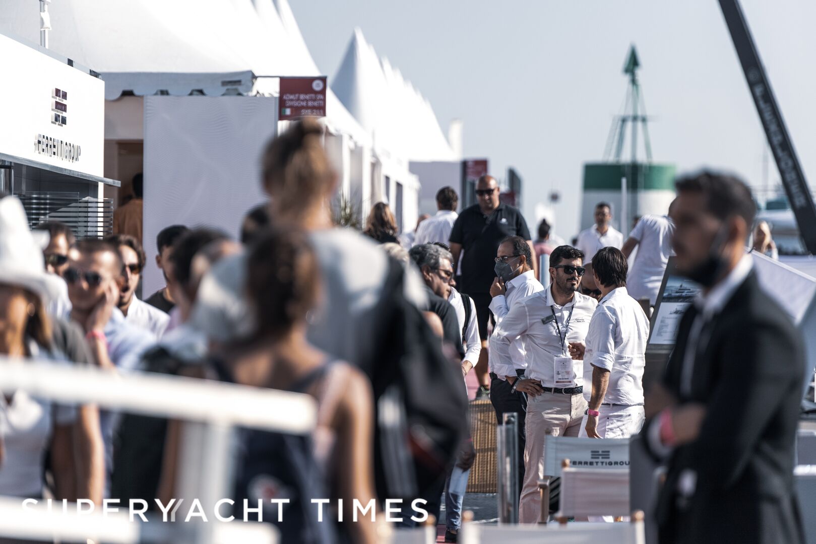 Top shoreside jobs available this July with SYR Shoreside Recruitment