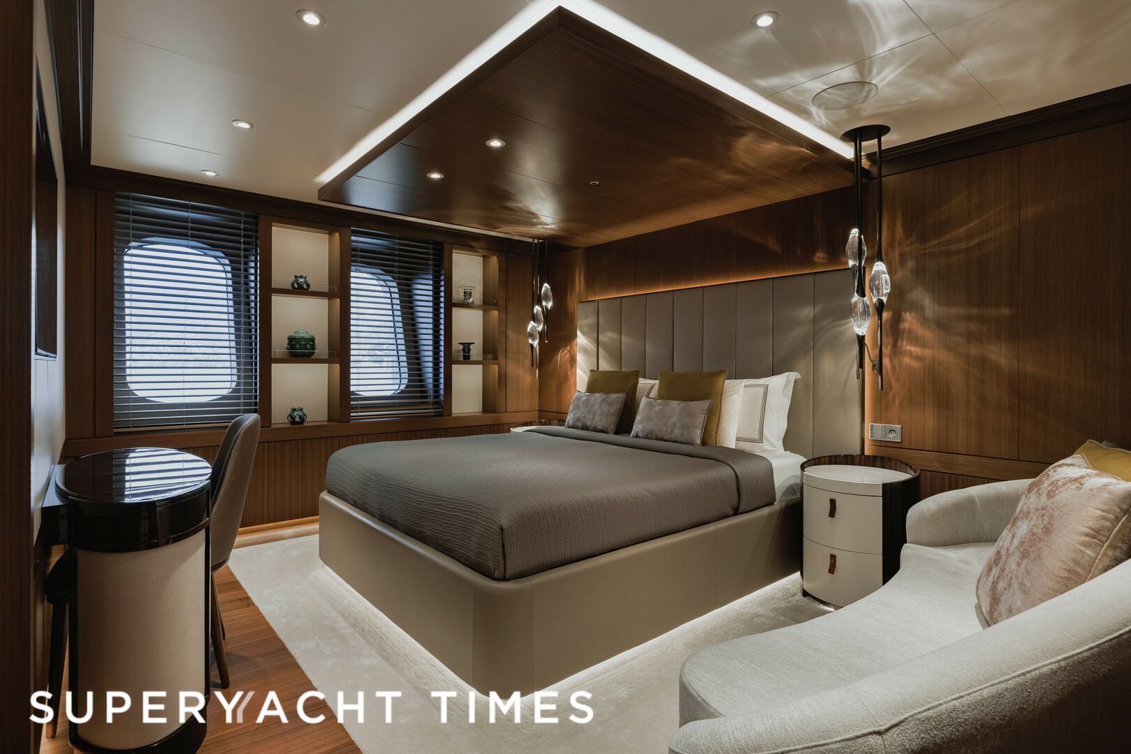 85m AKYACHT superyacht Victorious for sale