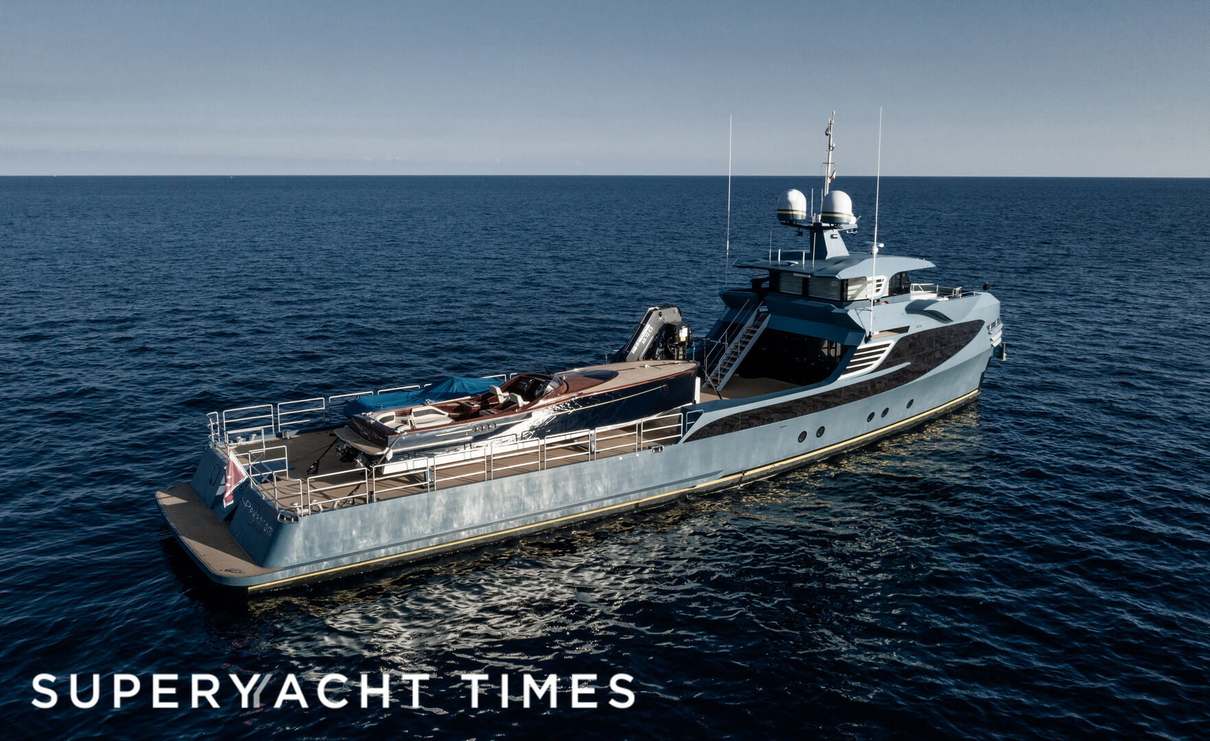 Phi Phantom yacht