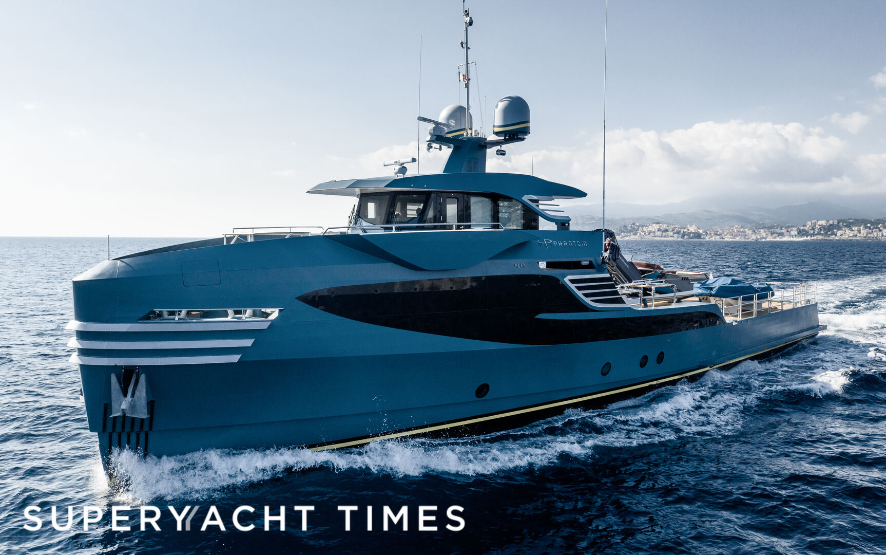 Alia Yachts delivers 36m support vessel Phi Phantom