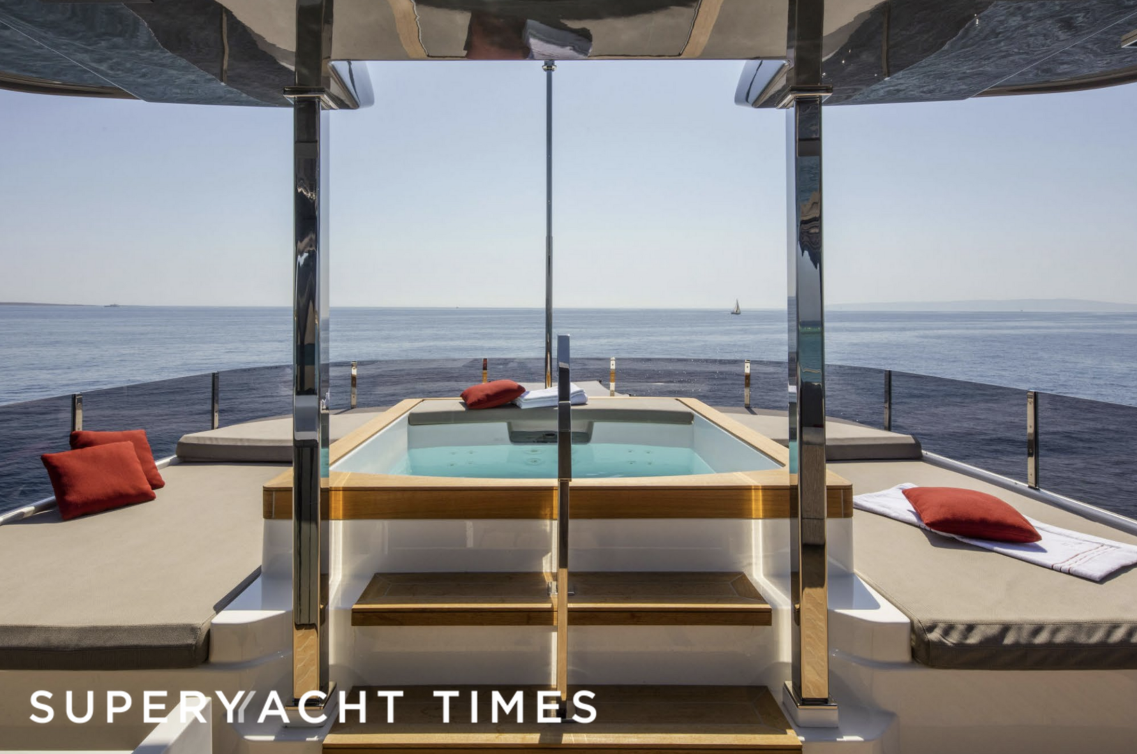 Custom Line successfully launched another 33m Navetta 33