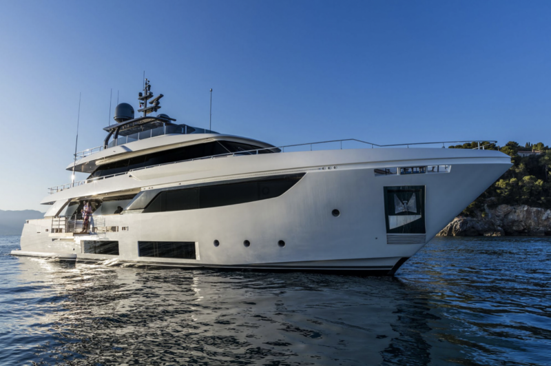 Custom Line successfully launched another 33m Navetta 33
