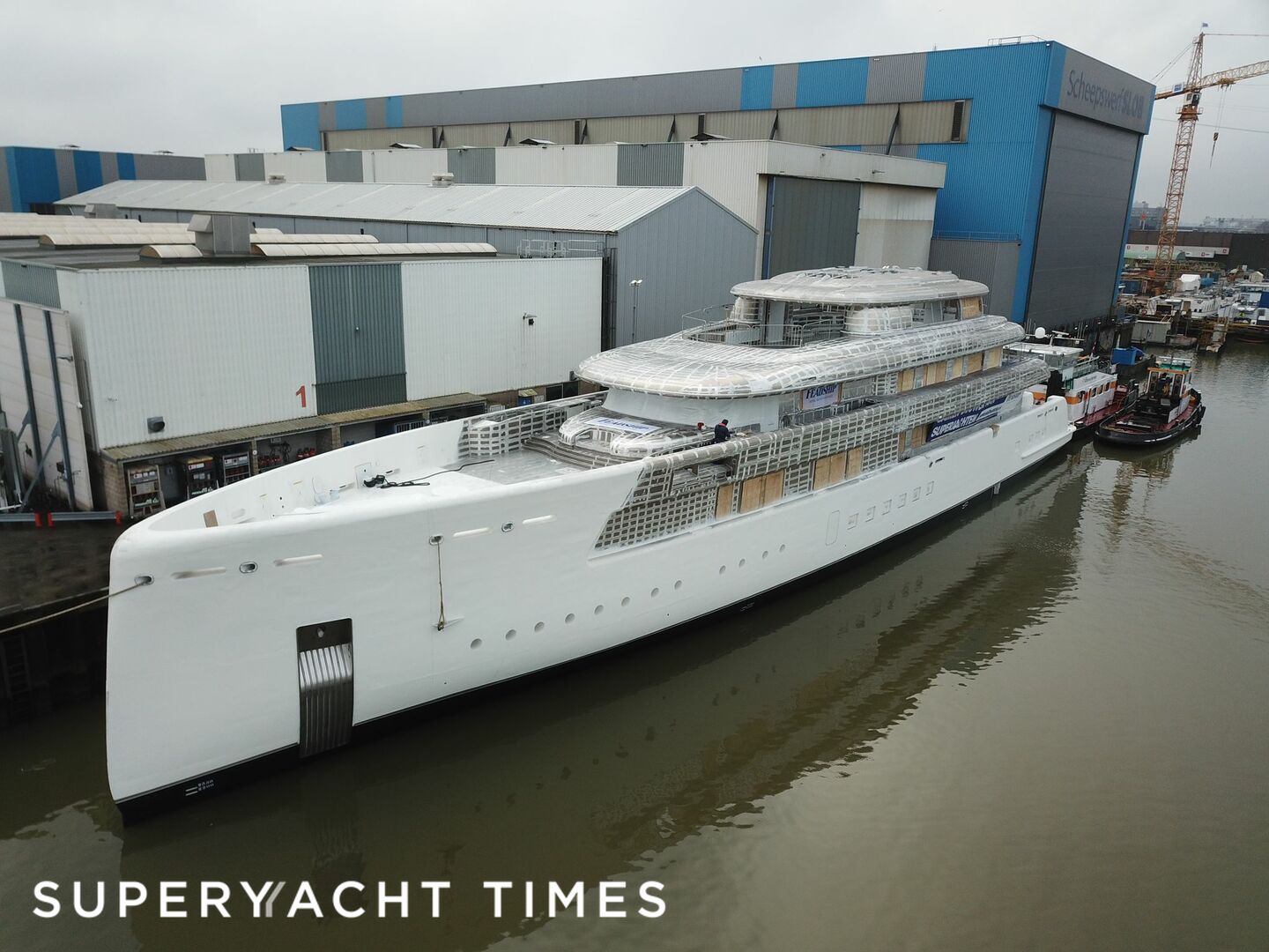 Hull of new 67m Feadship Project 823 launched
