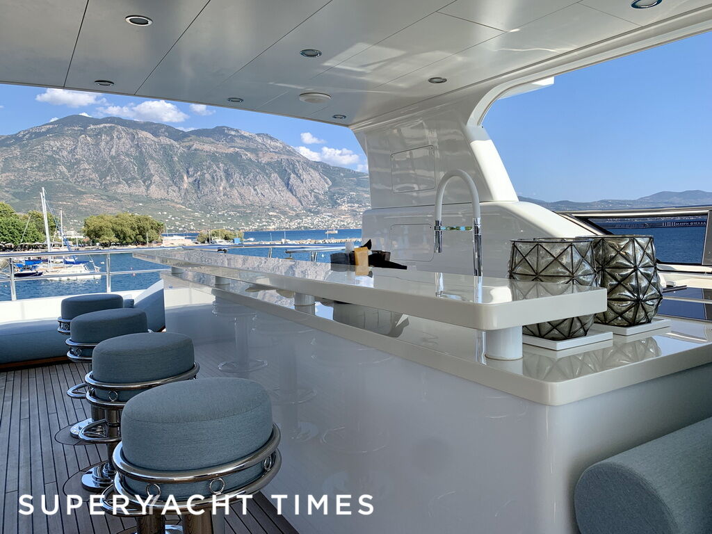 28m Bandido 90 motor yacht Mocean for sale