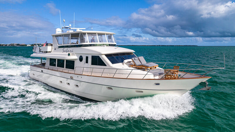 24m Symbol motor yacht Safari sold