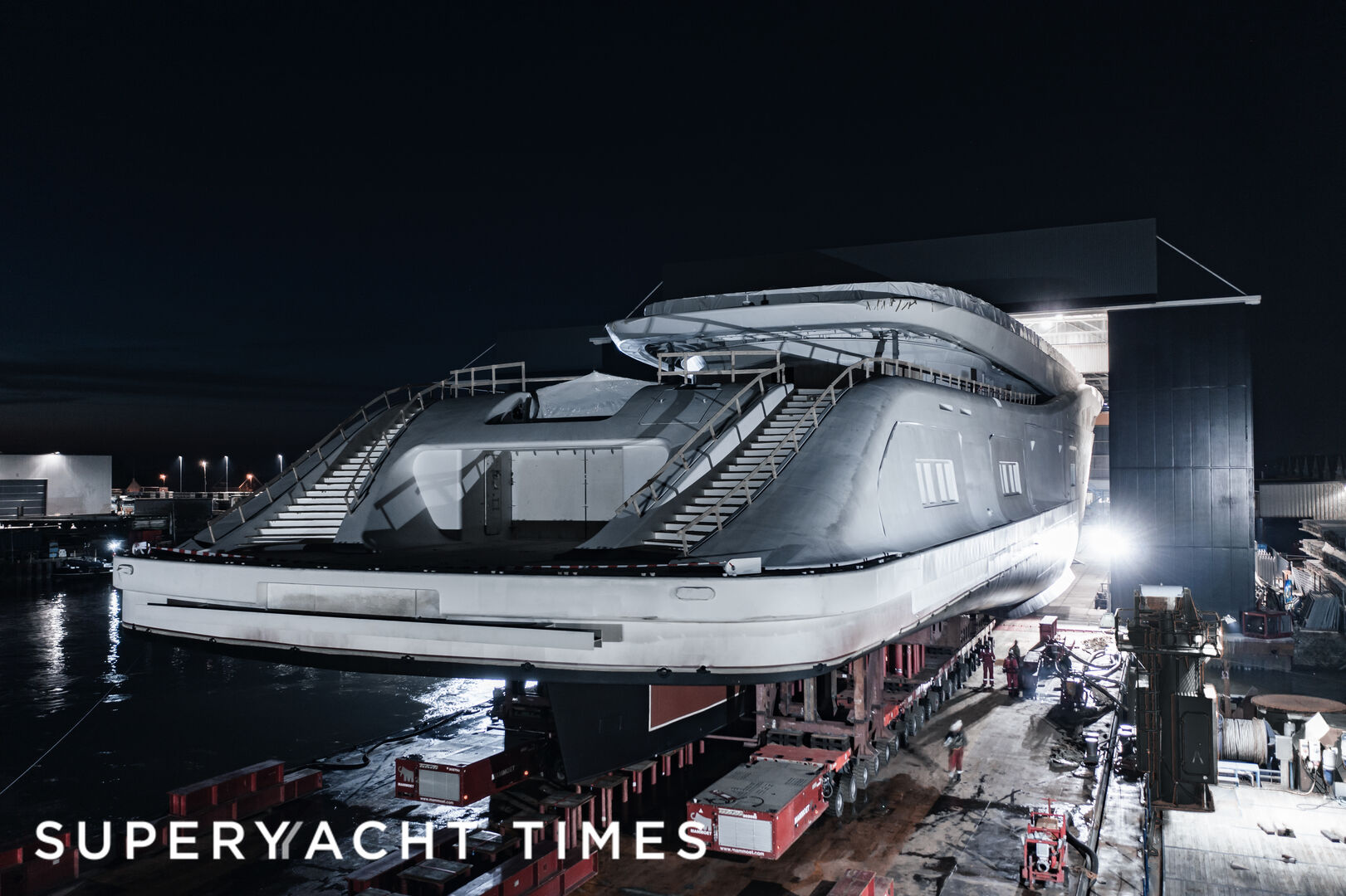 Revealed: 119m Feadship Project 821 under construction