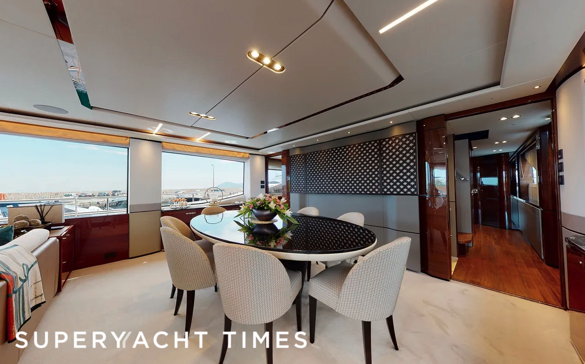 31m yacht Princess M sold
