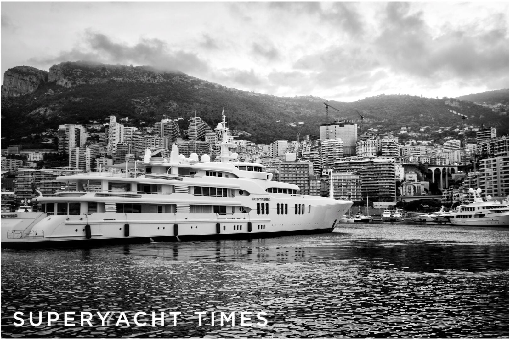 Feadship superyacht Ecstasea in Monaco