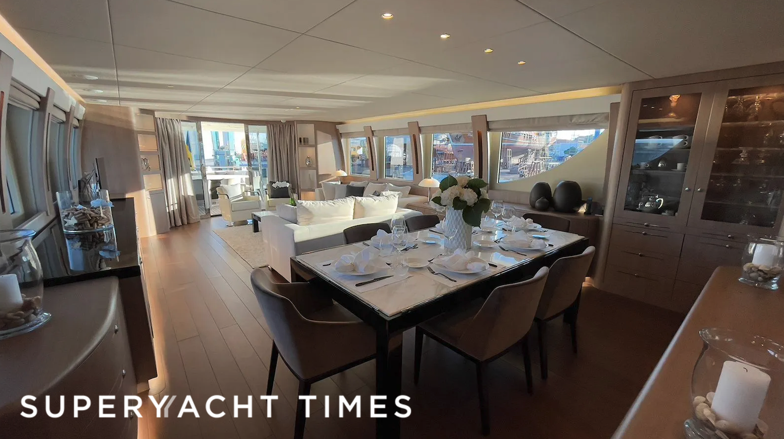 33m Cyrus motor yacht Dream sold