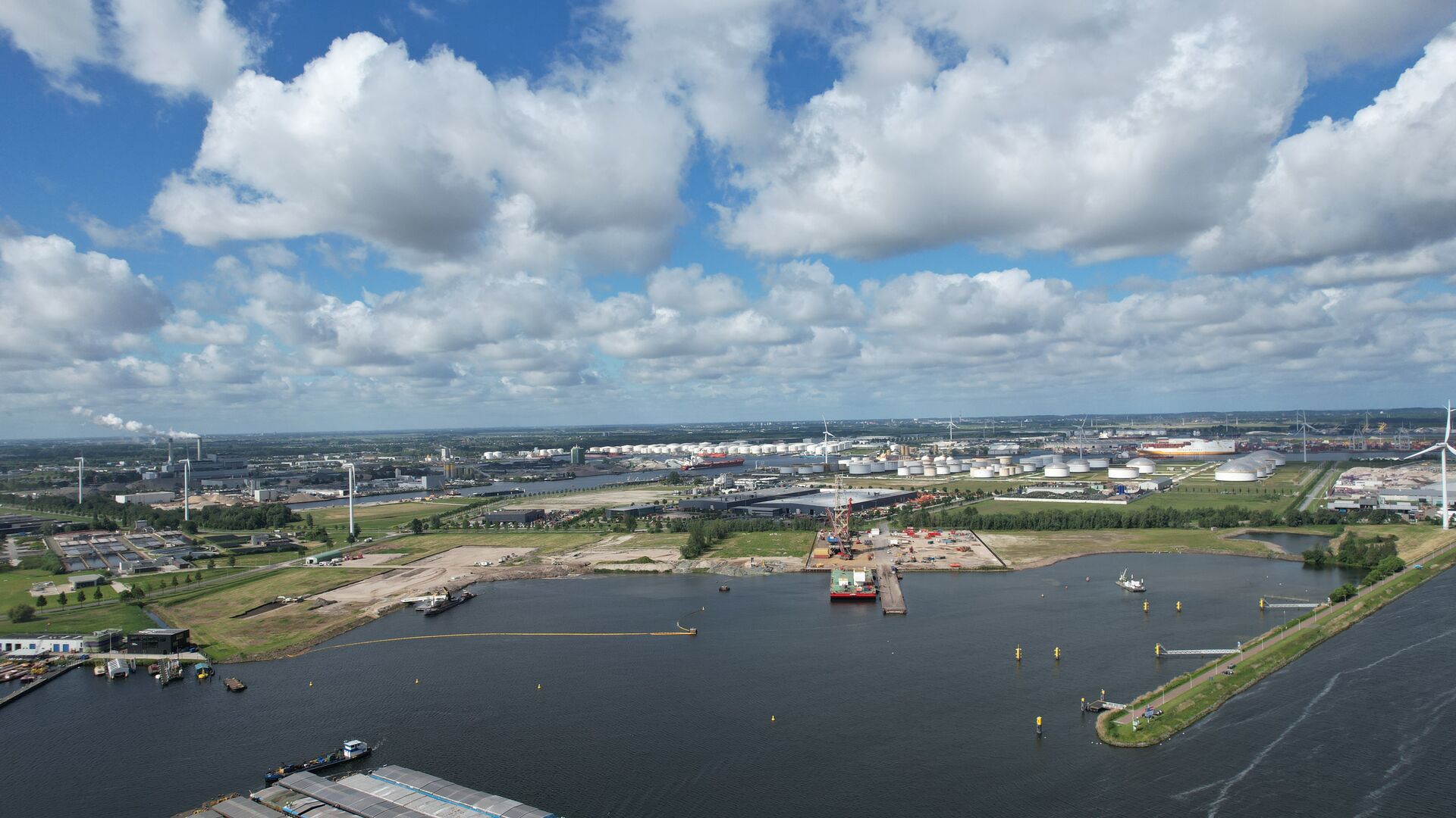 Construction underway for the Dutch Superyacht Tech Campus in Amsterdam