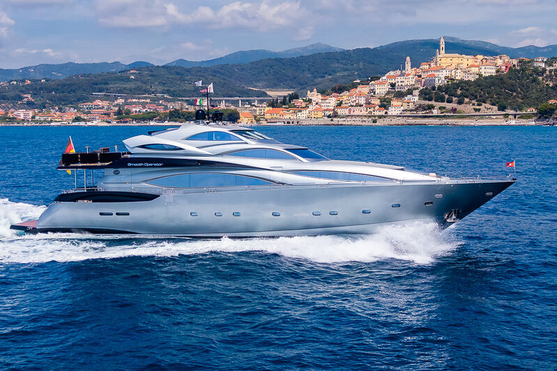 Smooth Operator | Superyacht Times