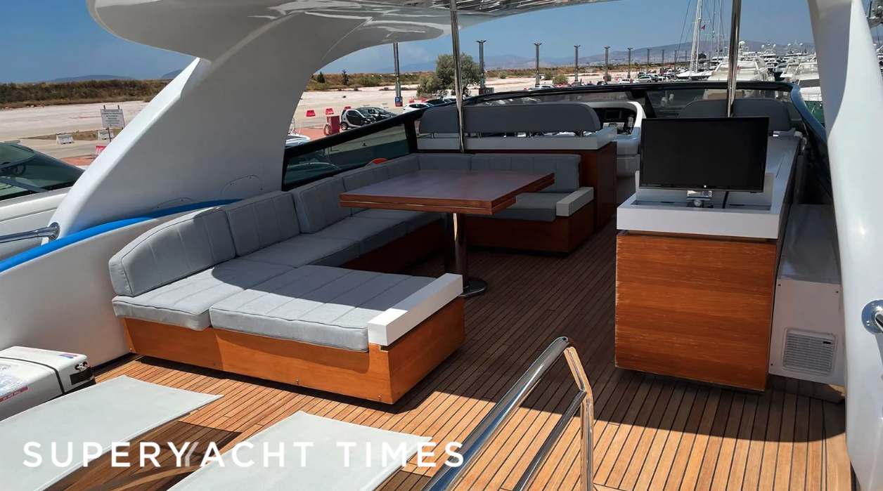 25m Maiora motor yacht Four Joys sold in-house