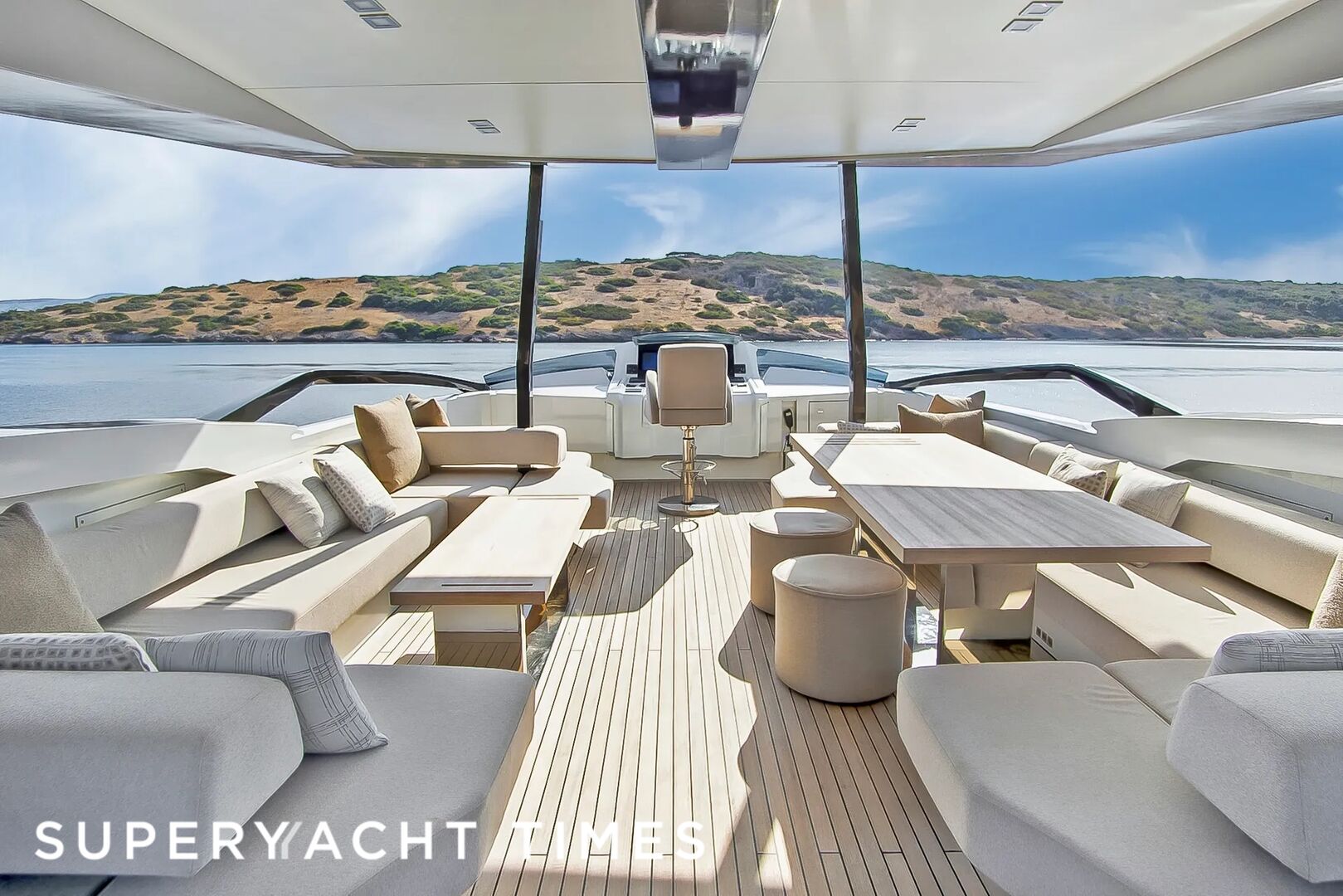 29m Peri motor yacht Lara sold